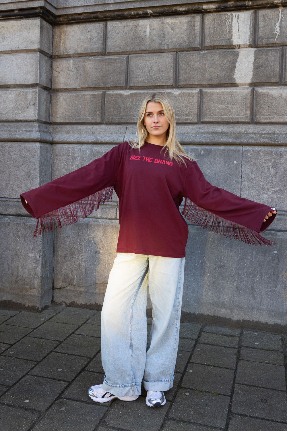 Longsleeve Fringes Burgundy · SIZZ the brand